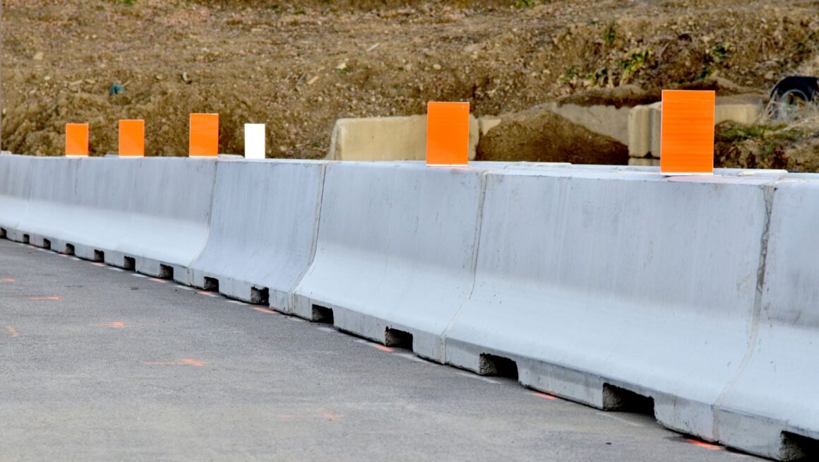 Ideal Concrete Barrier Solutions for Public and Private Projects - Drhomey